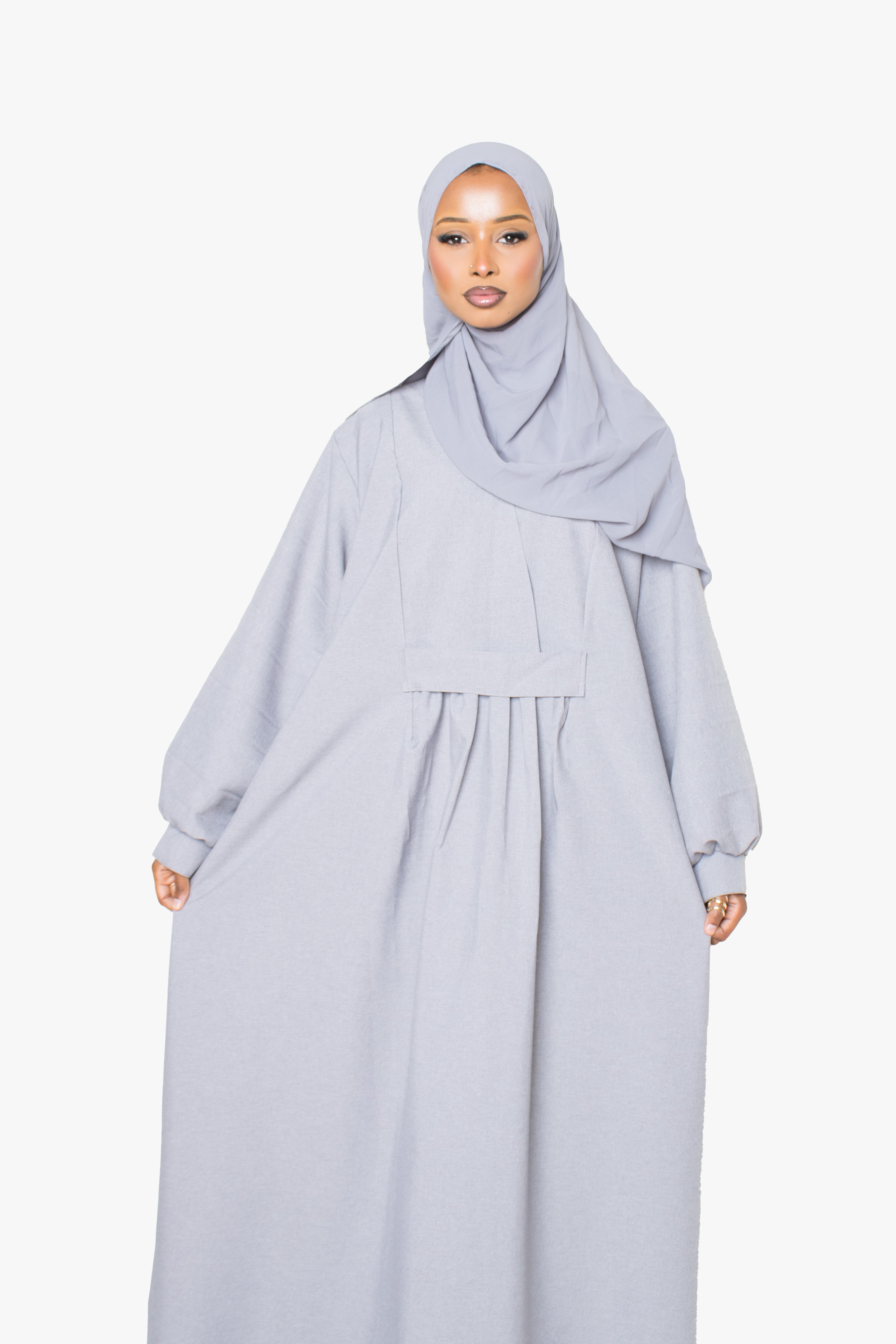 Textured Powder Grey Pleated Bridge Abaya – Jawda